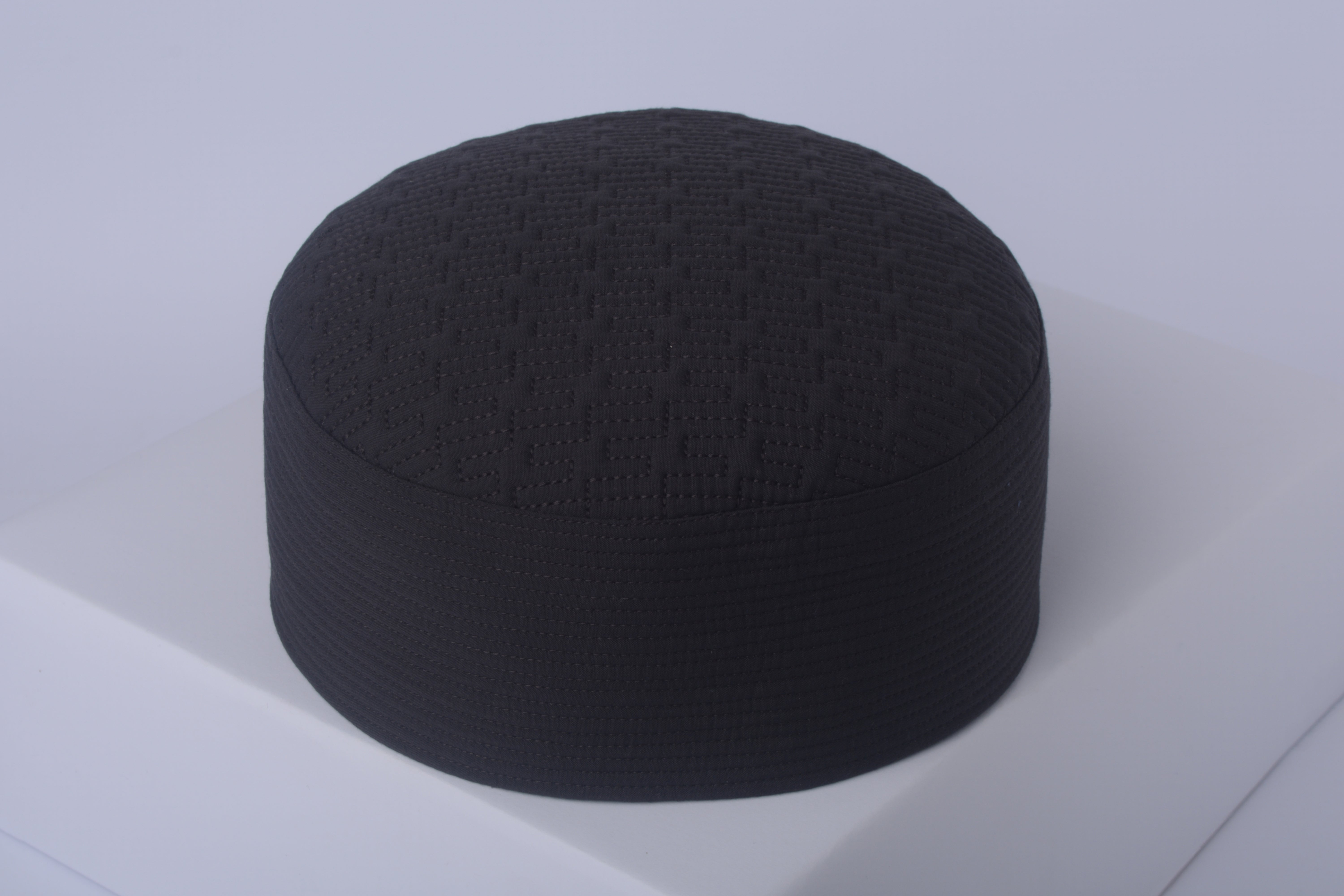 COTTON YARN DYED FABRIC MEN's CAPS 0027 ( 4 COLOURS )